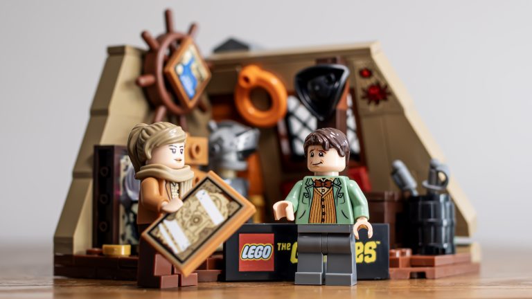 LEGO 40773 The Goonies: The Walshes’ Attic GWP review