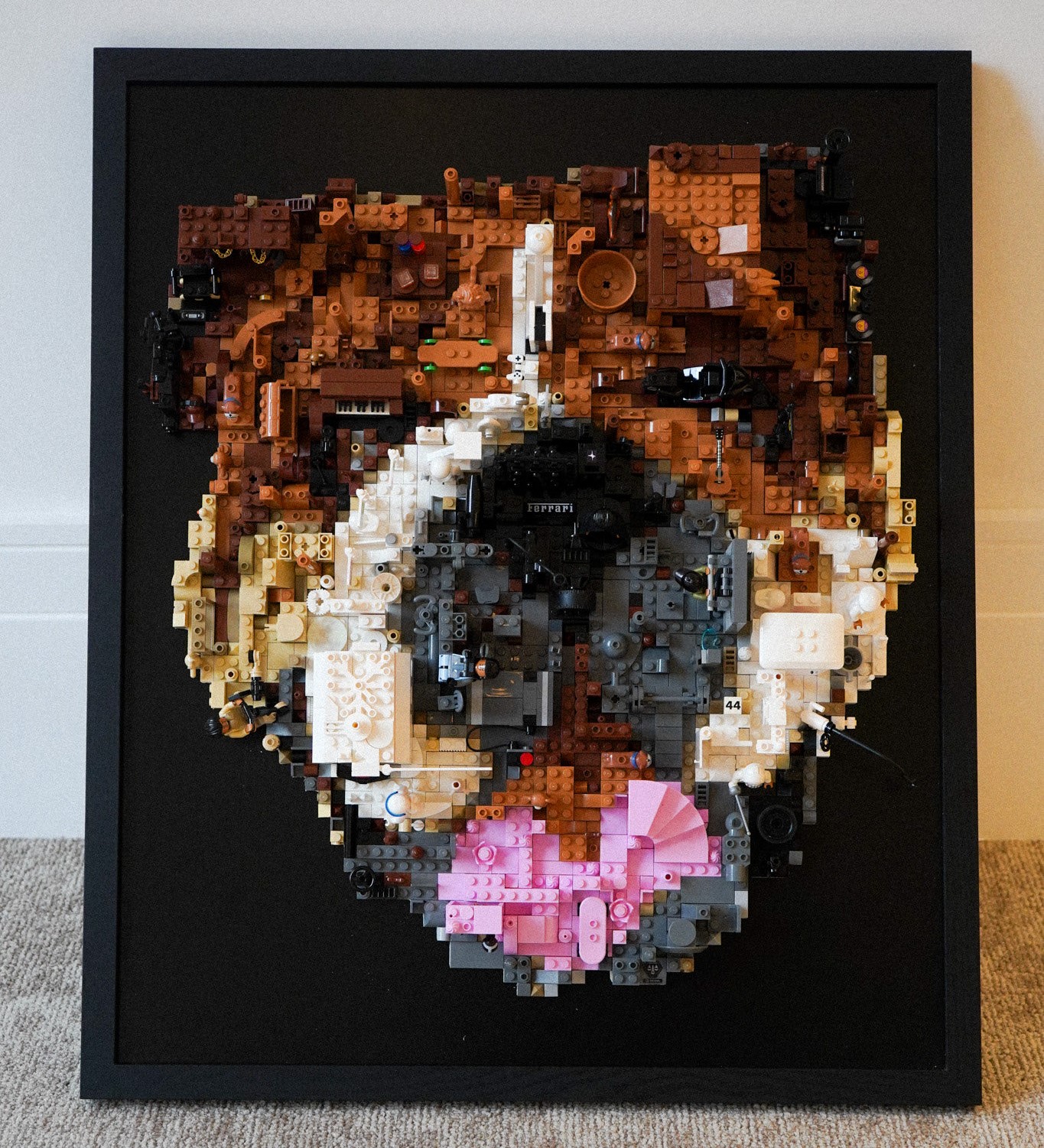 LEGO-fans geven Lewis Hamilton een geweldig Roscoe-eerbetoon cadeau