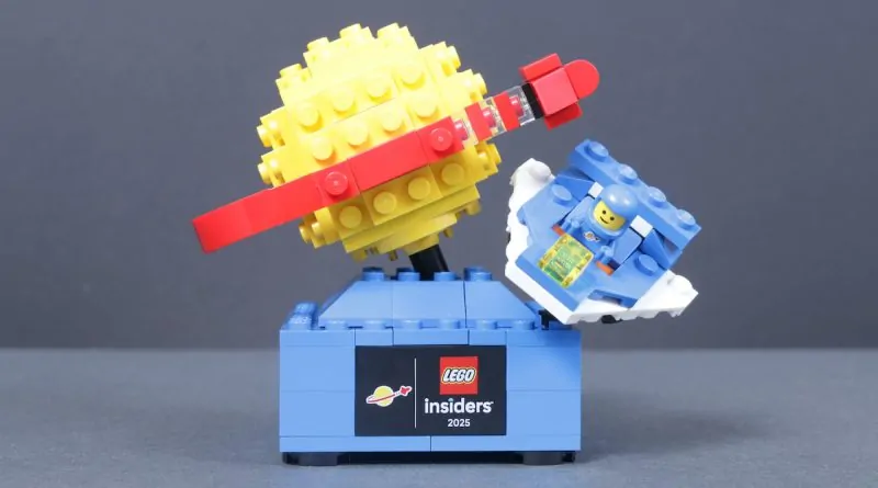 LEGO Insiders Reward 6607198 Retro Space Explorer review