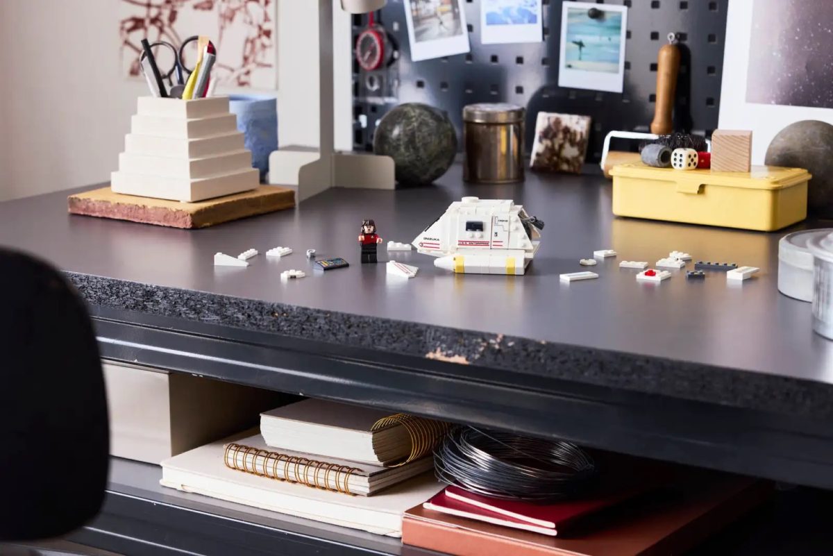 LEGO Star Trek 40768 Type-15 Shuttlepod GWP revealed