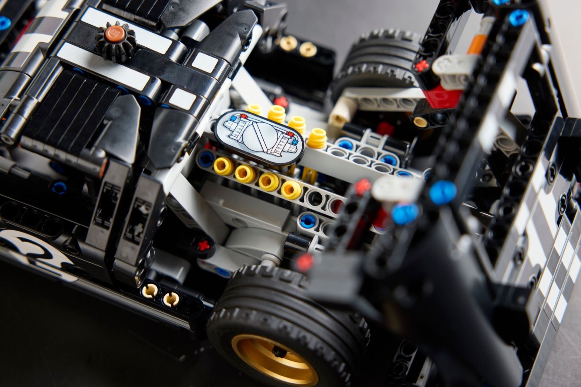 LEGO Technic 42223 1966 Ford GT40 MKII races into view