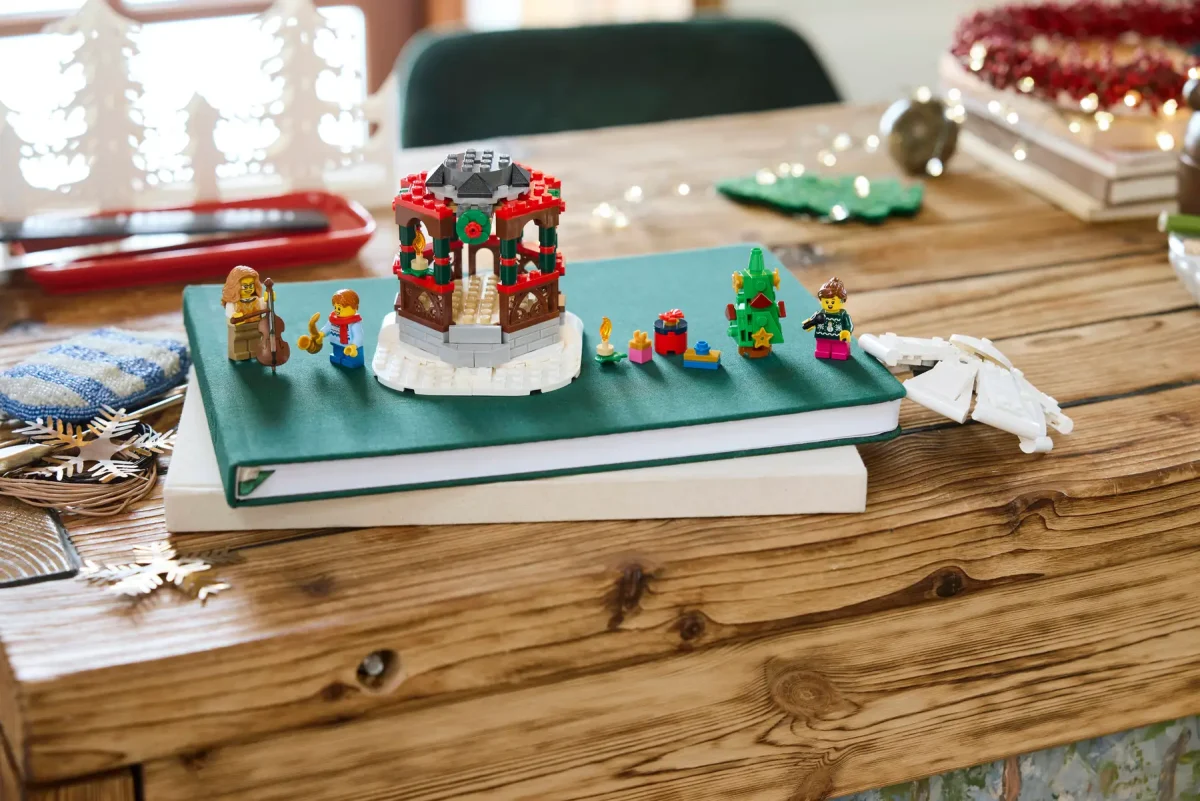 LEGO 40778 Winter Gazebo officially revealed - Brick Fanatics