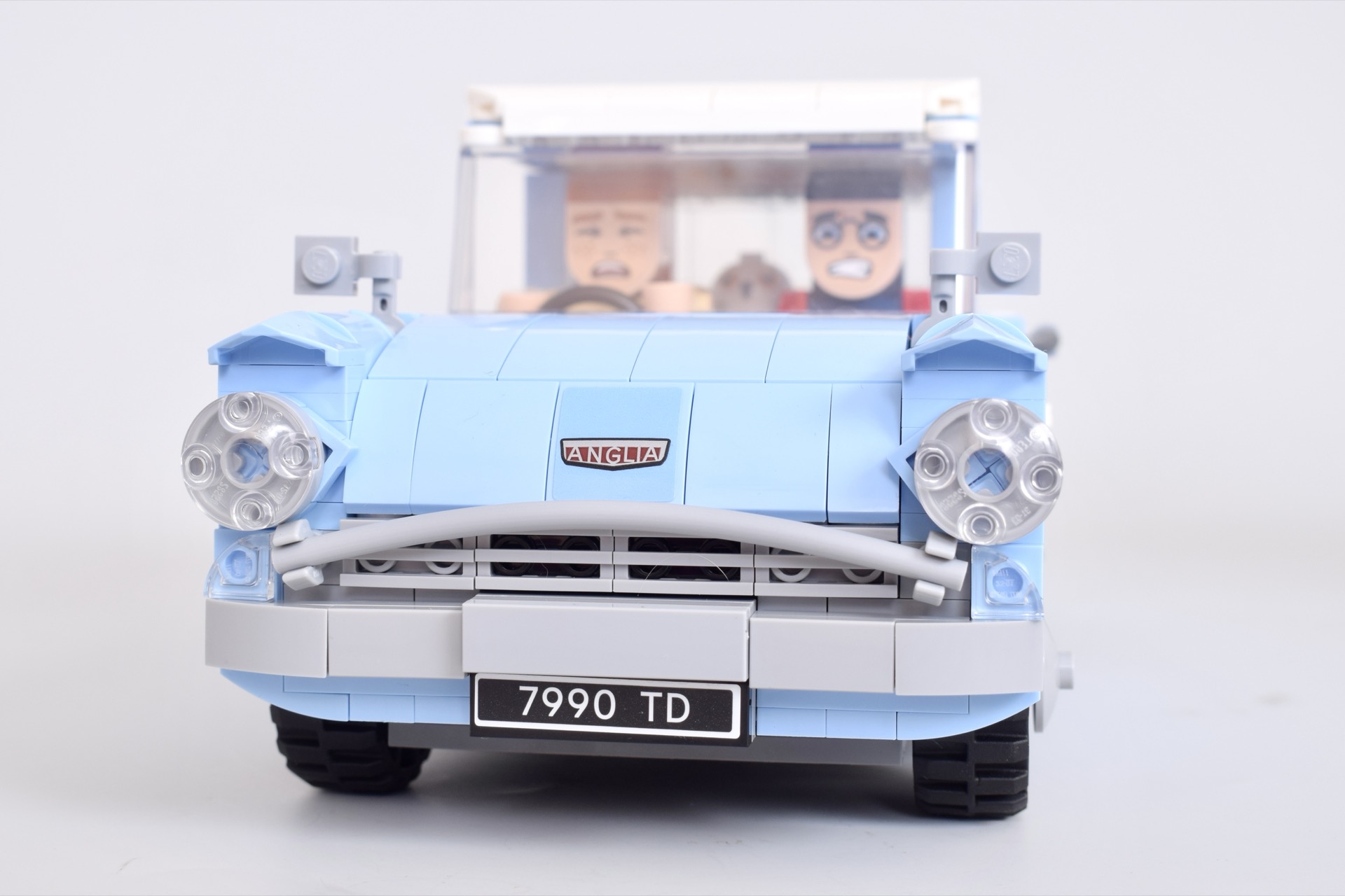 LEGO Harry Potter's new Flying Ford Anglia really is magic