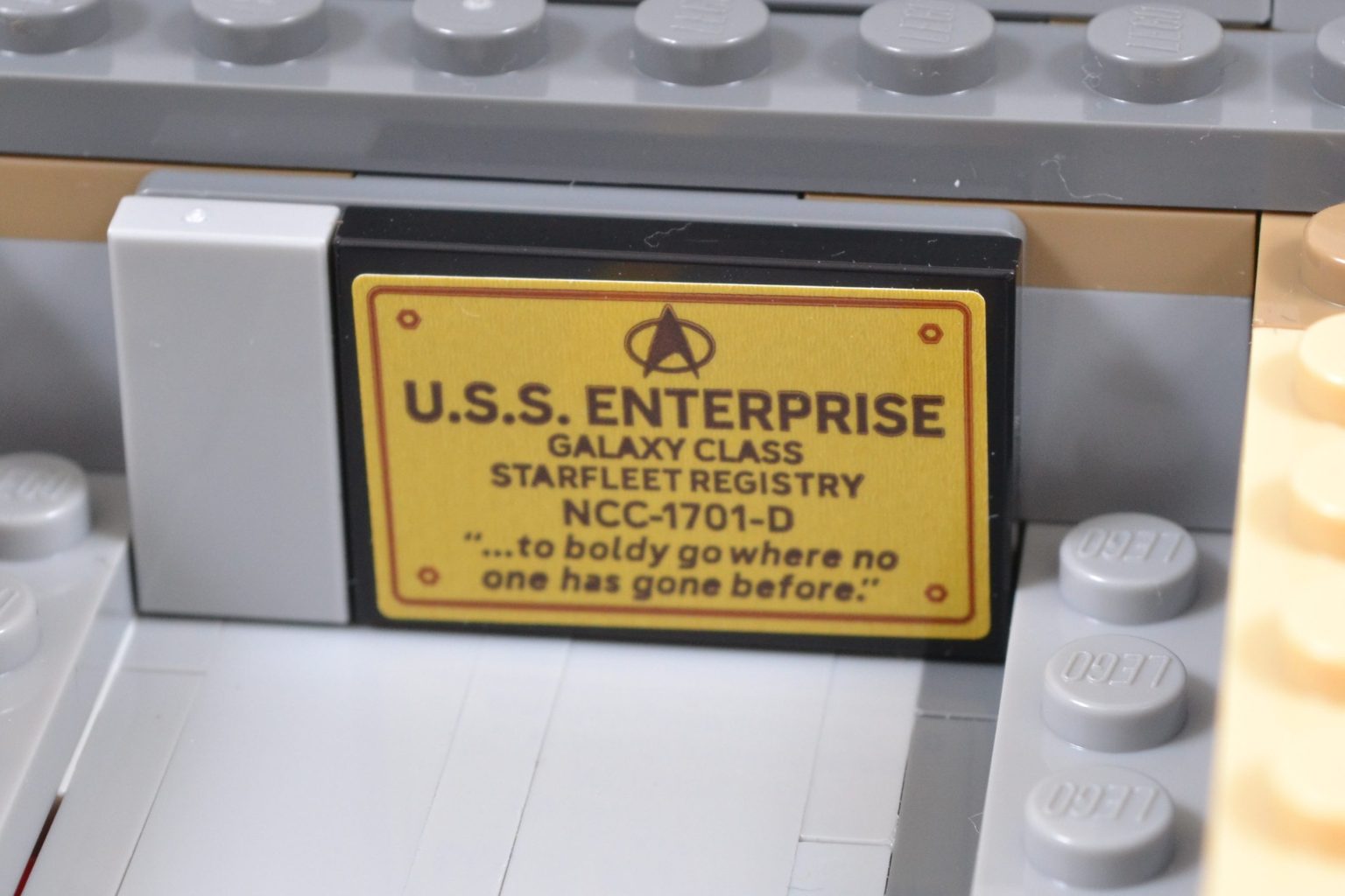 LEGO Star Trek Enterprise sticker fix introduces new errors