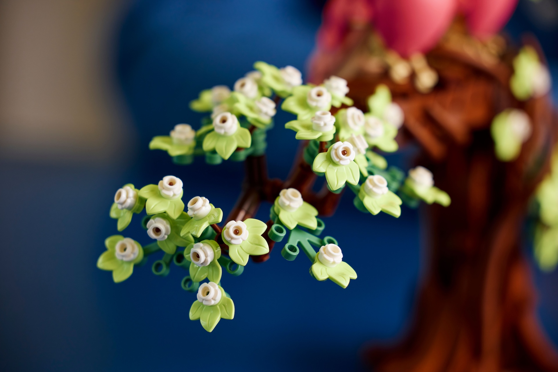 LEGO Ideas 21365 Love Birds revealed for Valentine’s Day