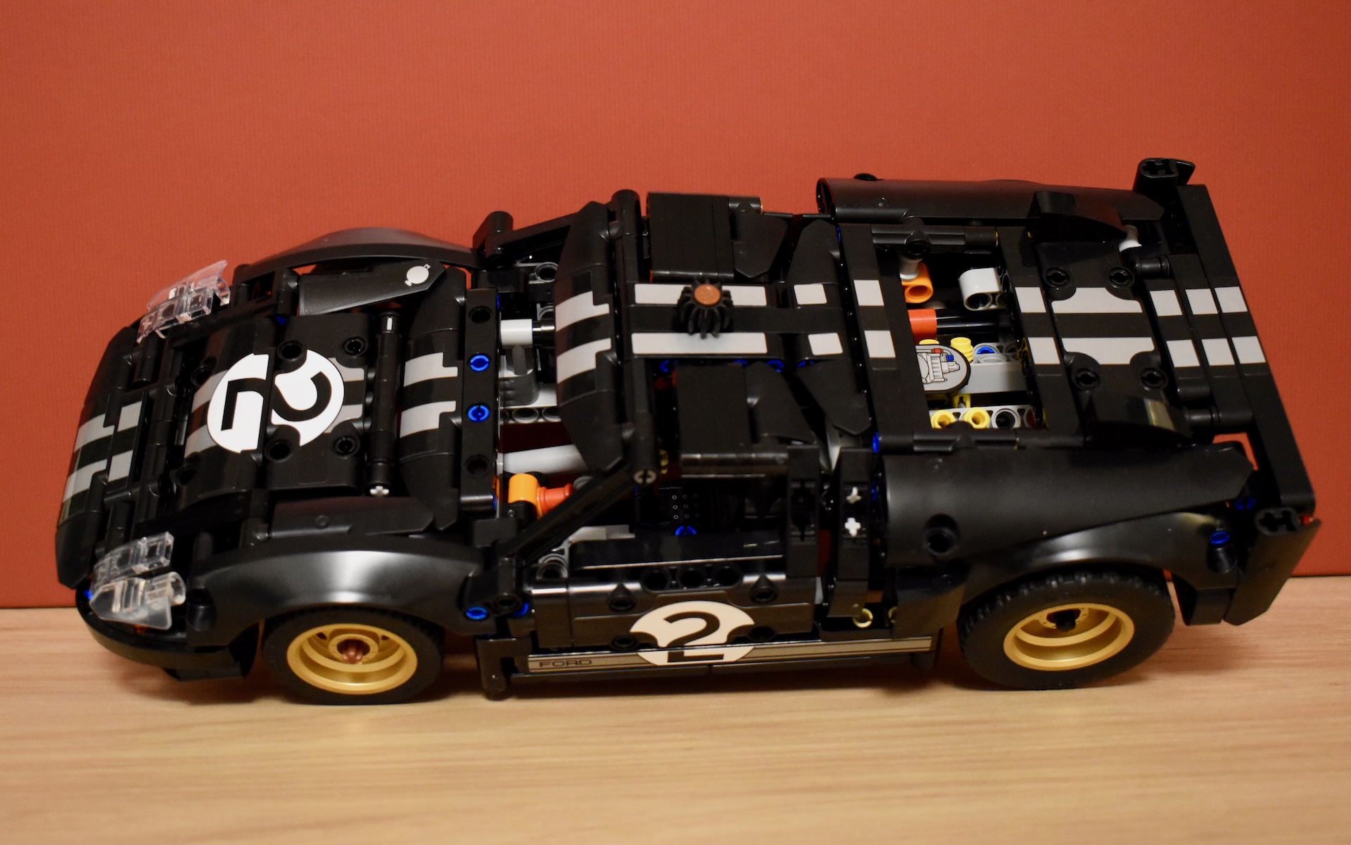 LEGO Technic 42223 1966 Ford GT40 MKII review