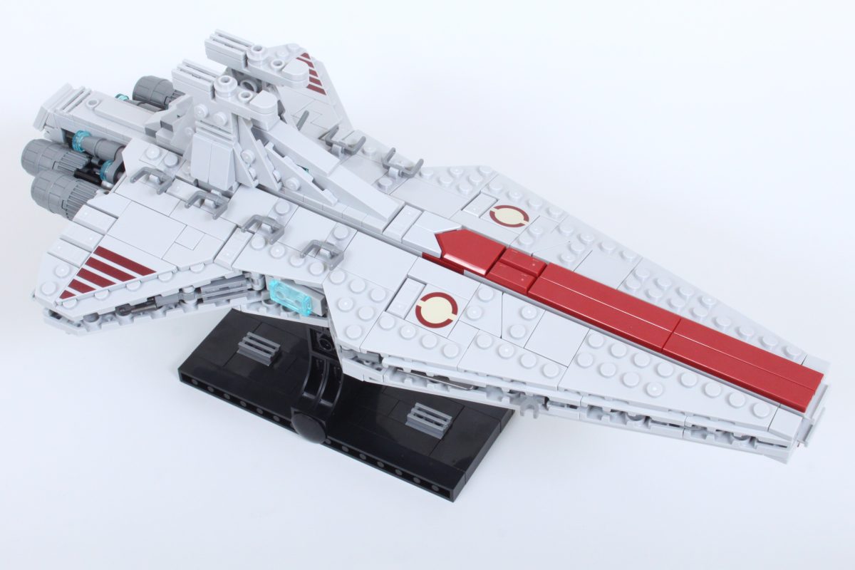 LEGO Star Wars 75441 Venator Attack Cruiser has one big flaw