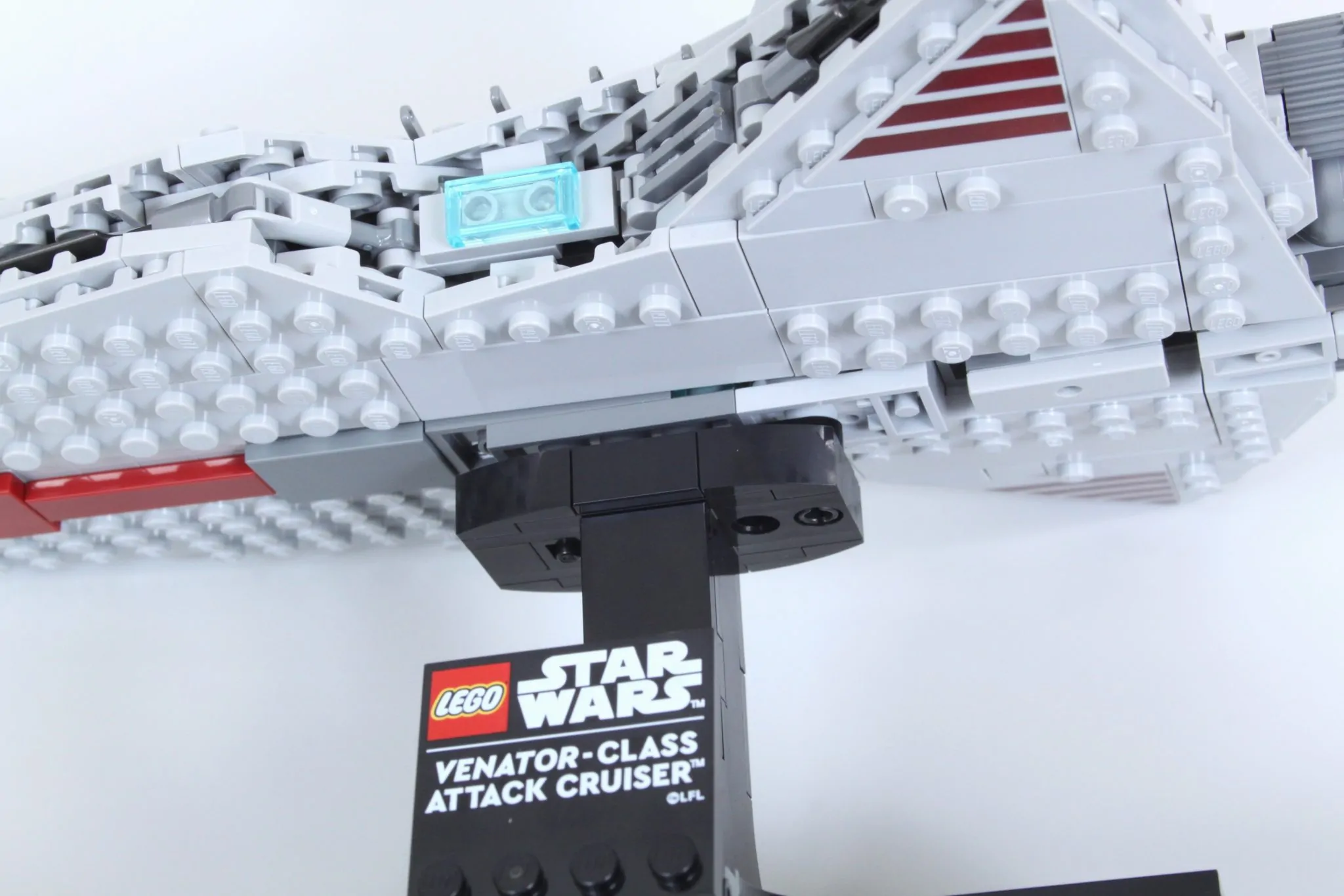 LEGO Star Wars 75441 Venator Attack Cruiser has one big flaw