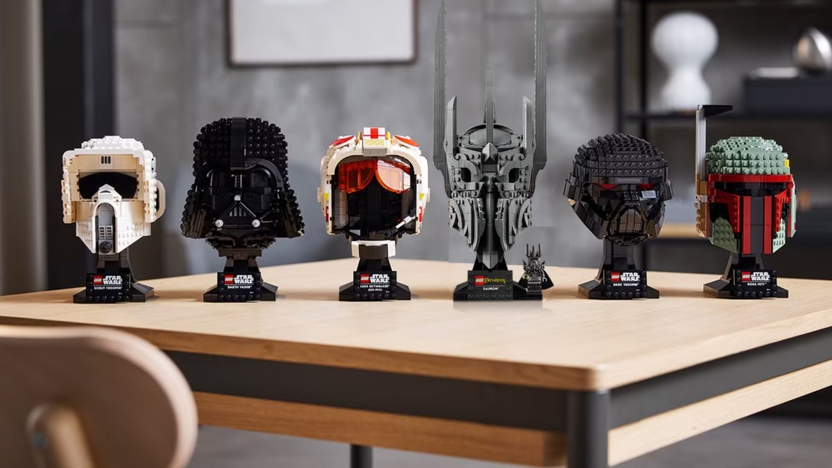 LEGO Sauron’s Helmet mirrors Star Wars in nearly every way