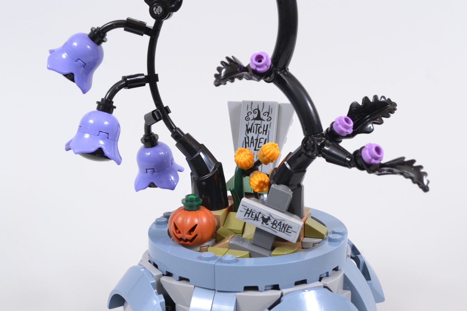 LEGO Disney Sally’s Flowerpot is a nightmare after Christmas
