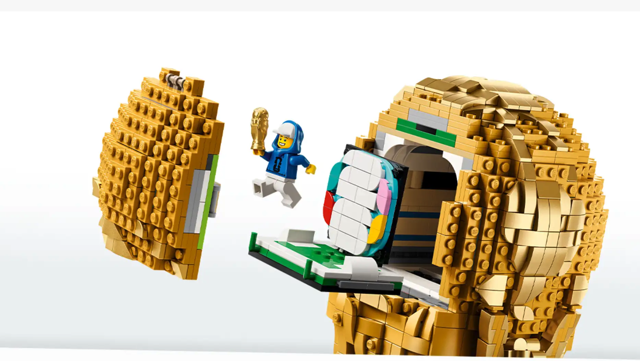 LEGO World Cup Trophy draws attention of football legends