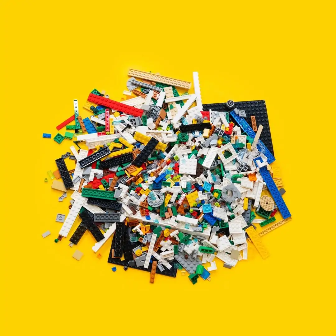 LEGO drops online tease for 2026 LEGO House exclusive set