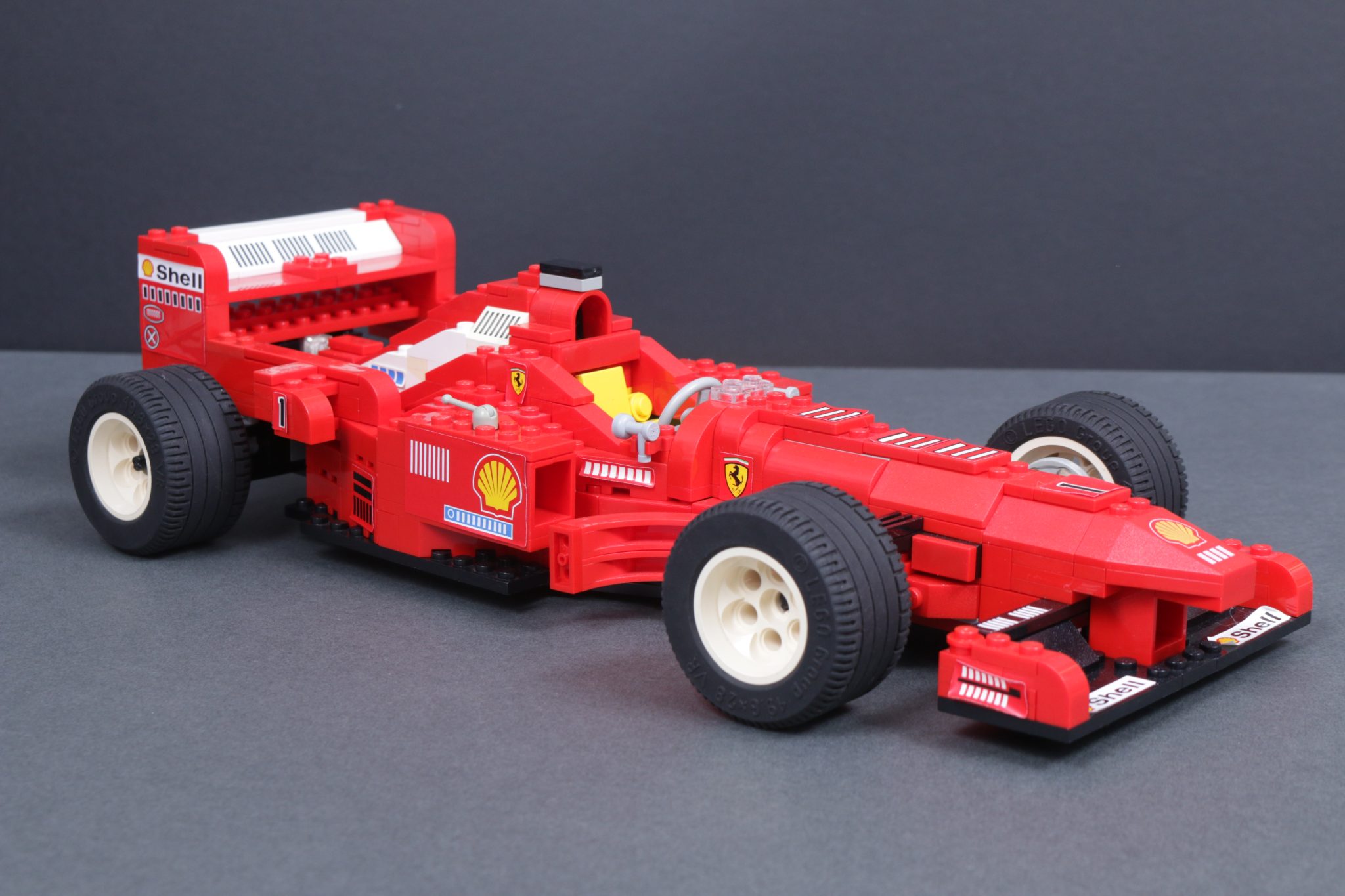 LEGO Icons 11375 Ferrari remakes a set, 28 years later