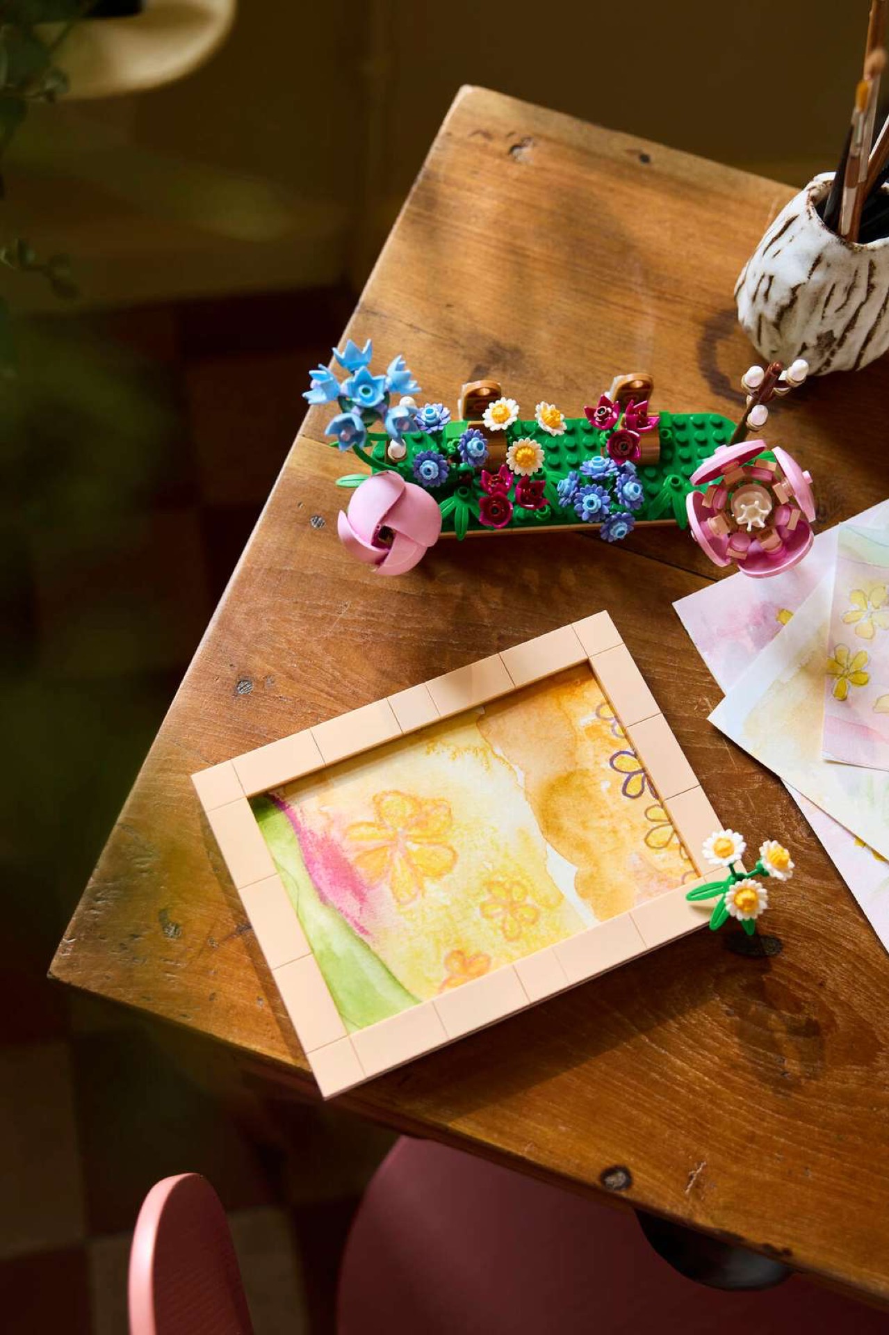 LEGO Botanicals Floral Picture Frame GWP officially revealed