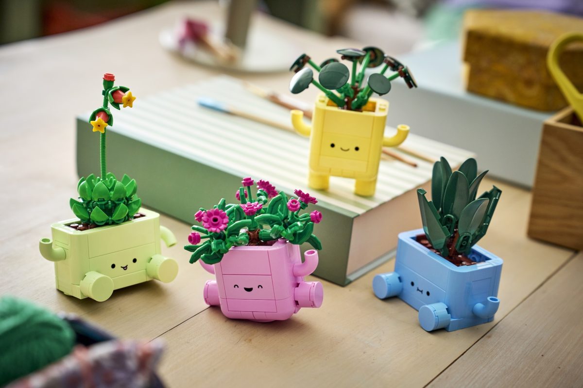 LEGO Botanicals 11506 Rocking Plants revealed for May 2026