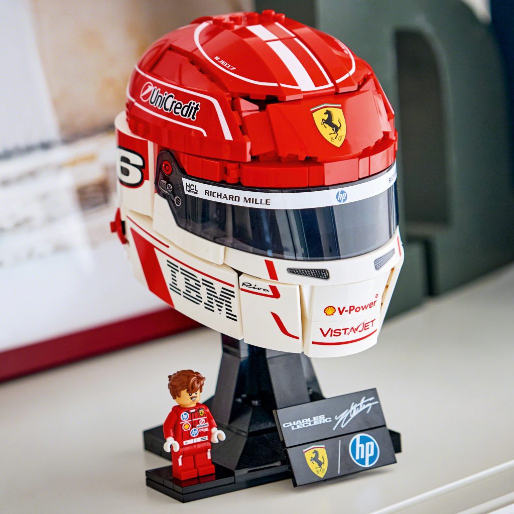 LEGO Formula 1 helmets showcase new parts and printed pieces
