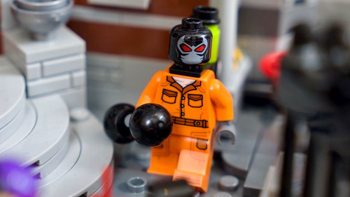 Another LEGO Arkham Asylum minifigure is coming to the LEGO Batman ...