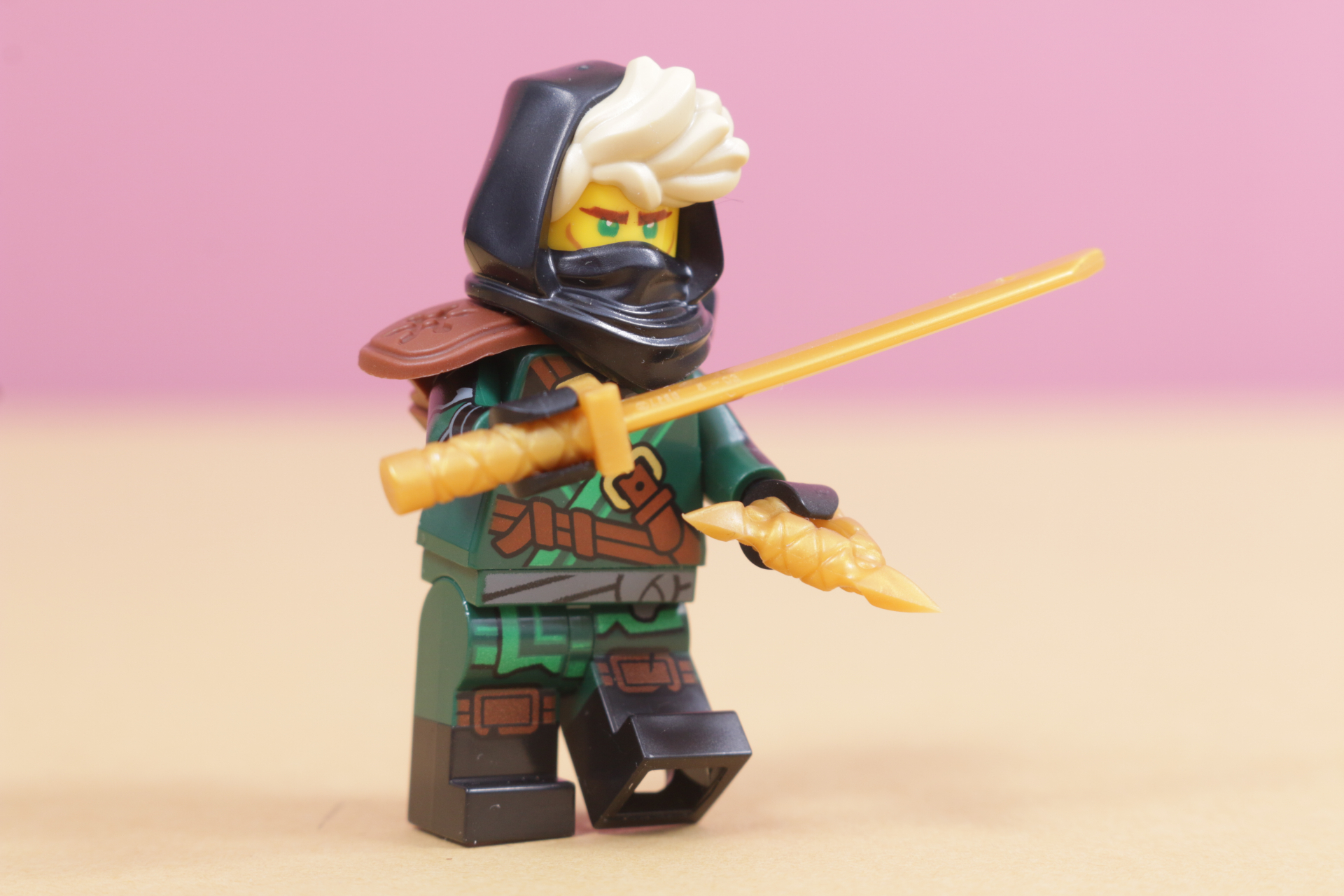 LEGO Minifigures Series 29 spotlight: Mysterious Ronin