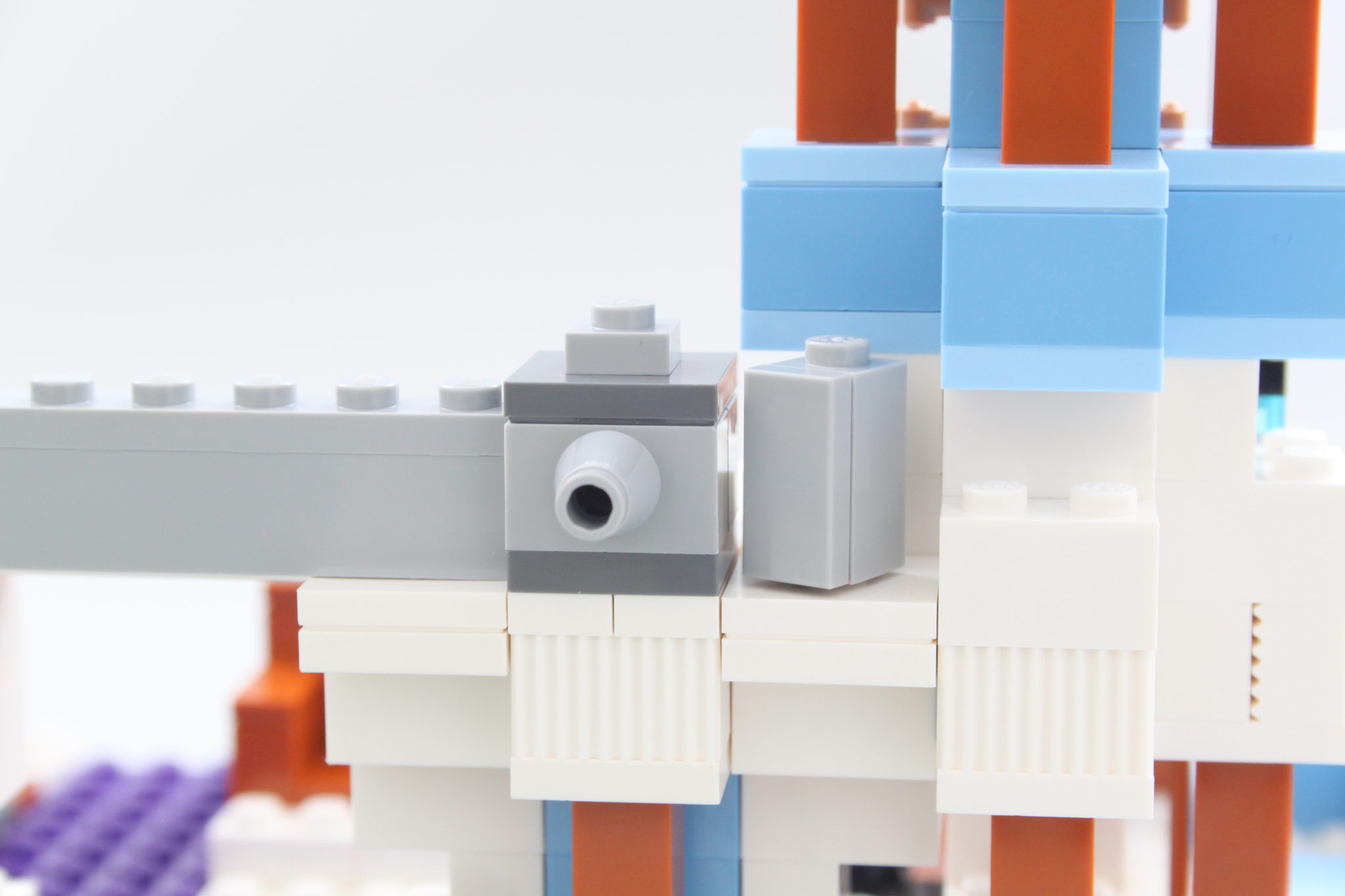 LEGO Minecraft 21186 The Ice Castle review and gallery