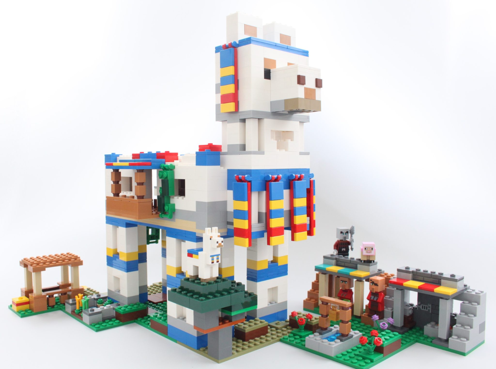 LEGO Minecraft 21188 The Llama Village review and gallery