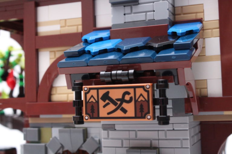LEGO Ideas 21325 Medieval Blacksmith review and gallery