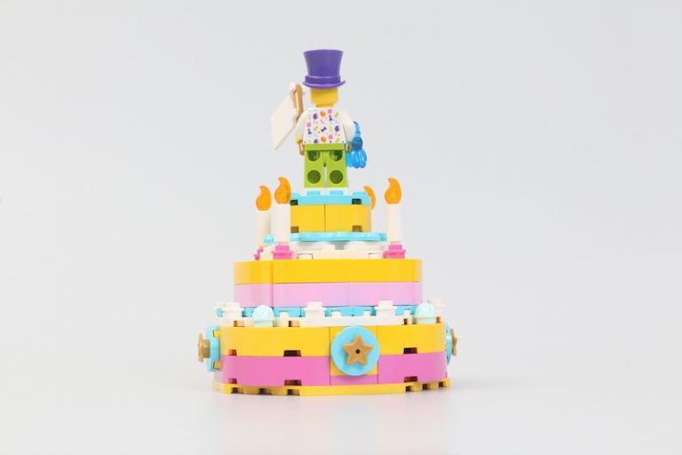 LEGO 40382 Birthday Set and 40385 Trophy review