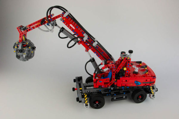 LEGO Technic 42144 Material Handler set review and gallery