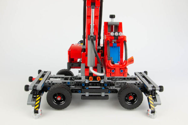 LEGO Technic 42144 Material Handler set review and gallery