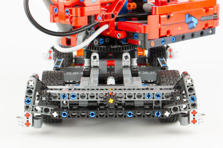 LEGO Technic 42144 Material Handler set review and gallery