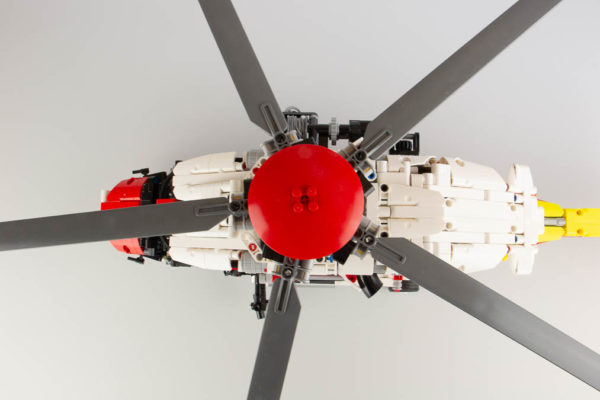 LEGO Technic 42145 Airbus H175 Rescue Helicopter reviewed