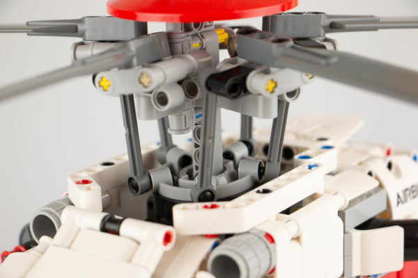 LEGO Technic 42145 Airbus H175 Rescue Helicopter reviewed