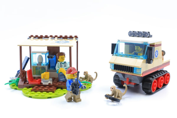 LEGO CITY 60302 Wildlife Rescue Operation review and gallery