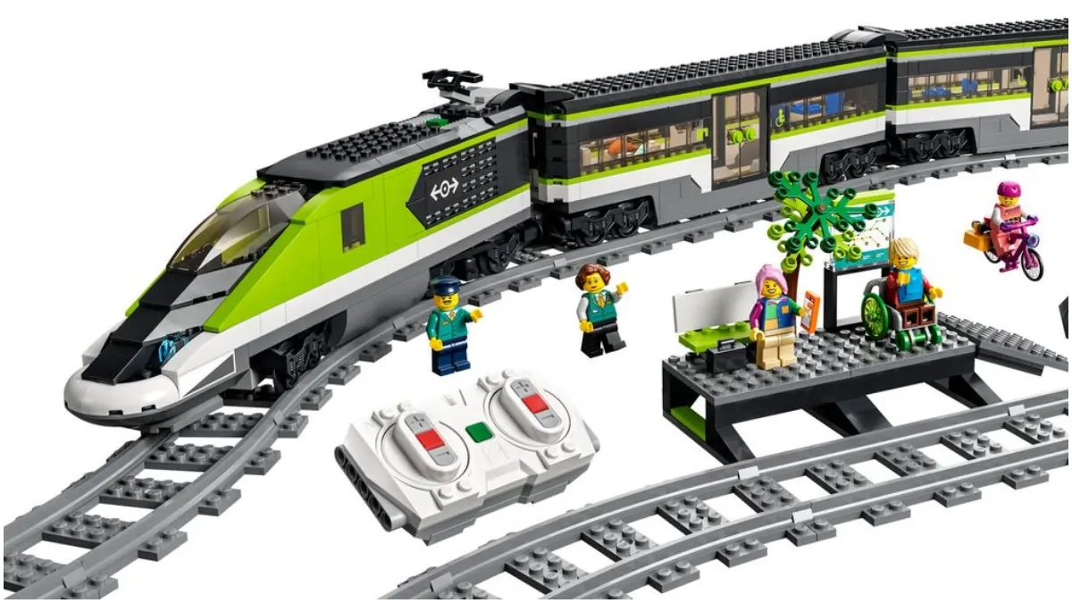 The LEGO CITY range is revving up for the rest of 2022