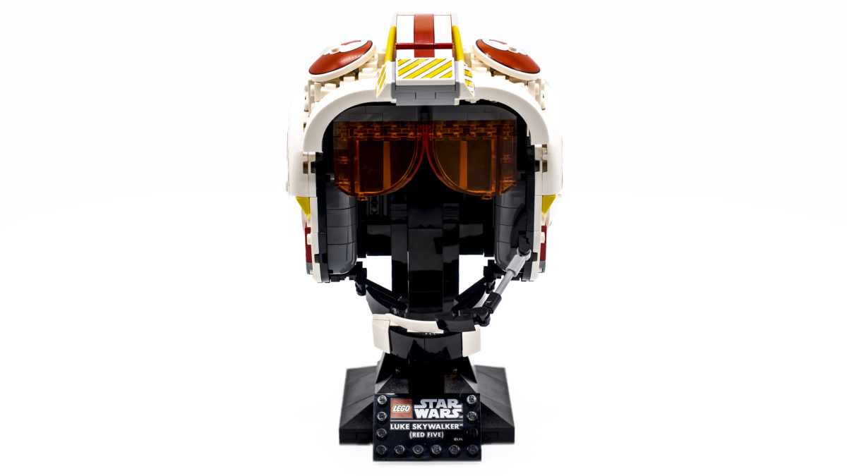 LEGO Star Wars 75327 Luke Skywalker Red Five Helmet review