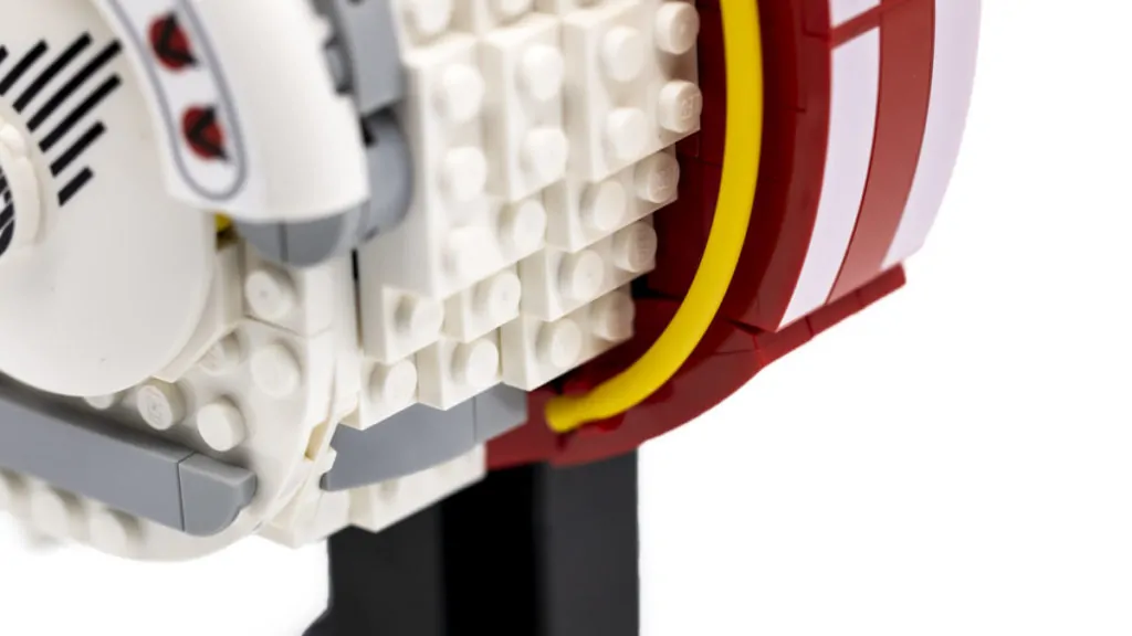 LEGO Star Wars 75327 Luke Skywalker Red Five Helmet review