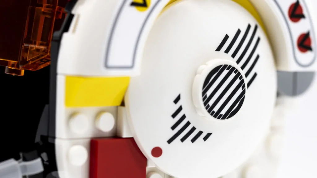 LEGO Star Wars 75327 Luke Skywalker Red Five Helmet review