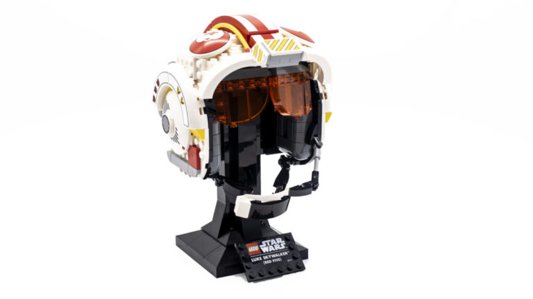LEGO Star Wars 75327 Luke Skywalker Red Five Helmet review