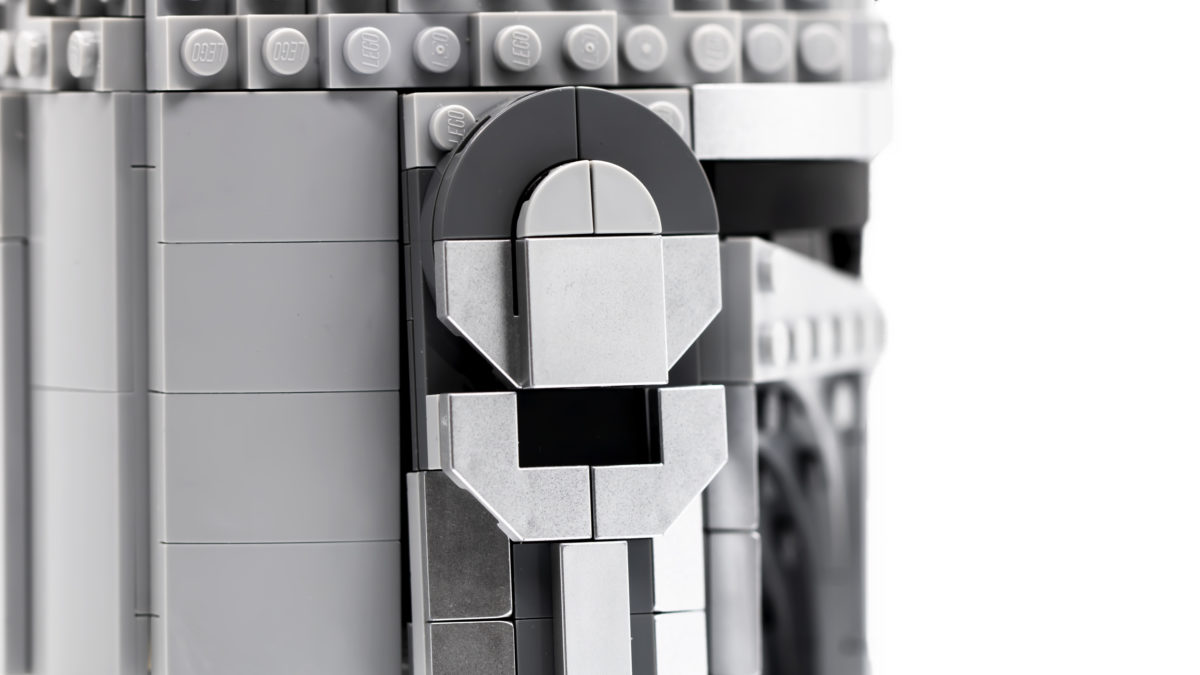LEGO Star Wars 75328 The Mandalorian Helmet full review