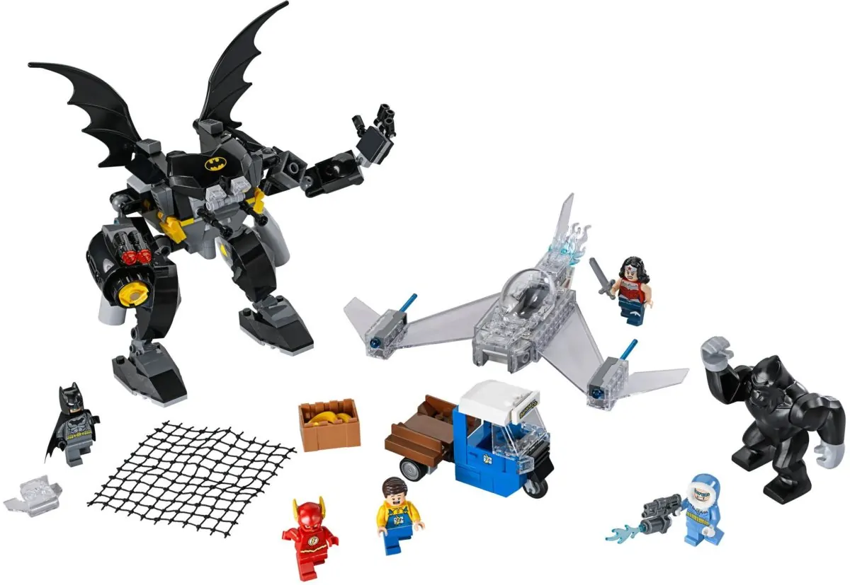 LEGO DC Super Heroes - Brick Fanatics