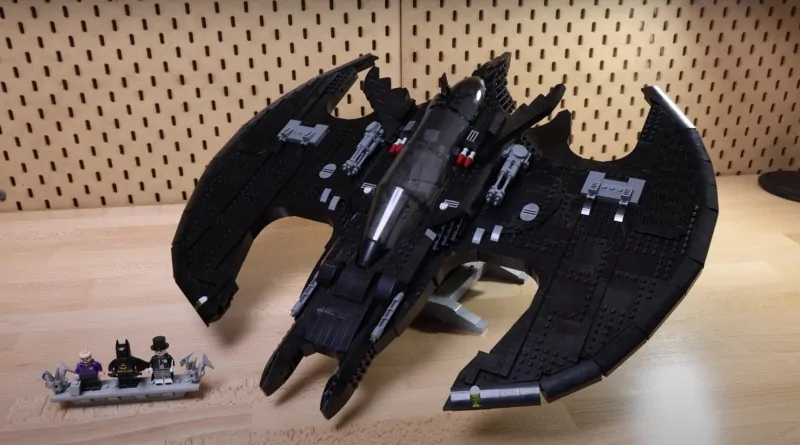 Batman 1989 Batwing Toy