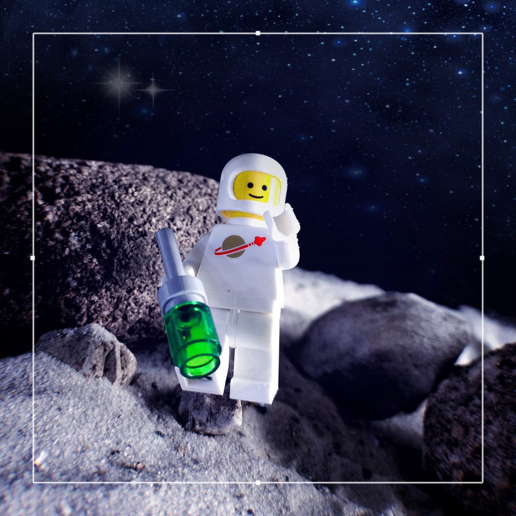 Brick Pic of the Day: Minifigure on the moon