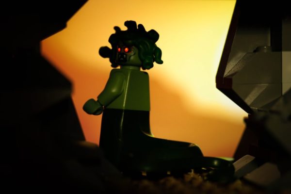 Brick Pic of the Day: Lair of the Gorgon