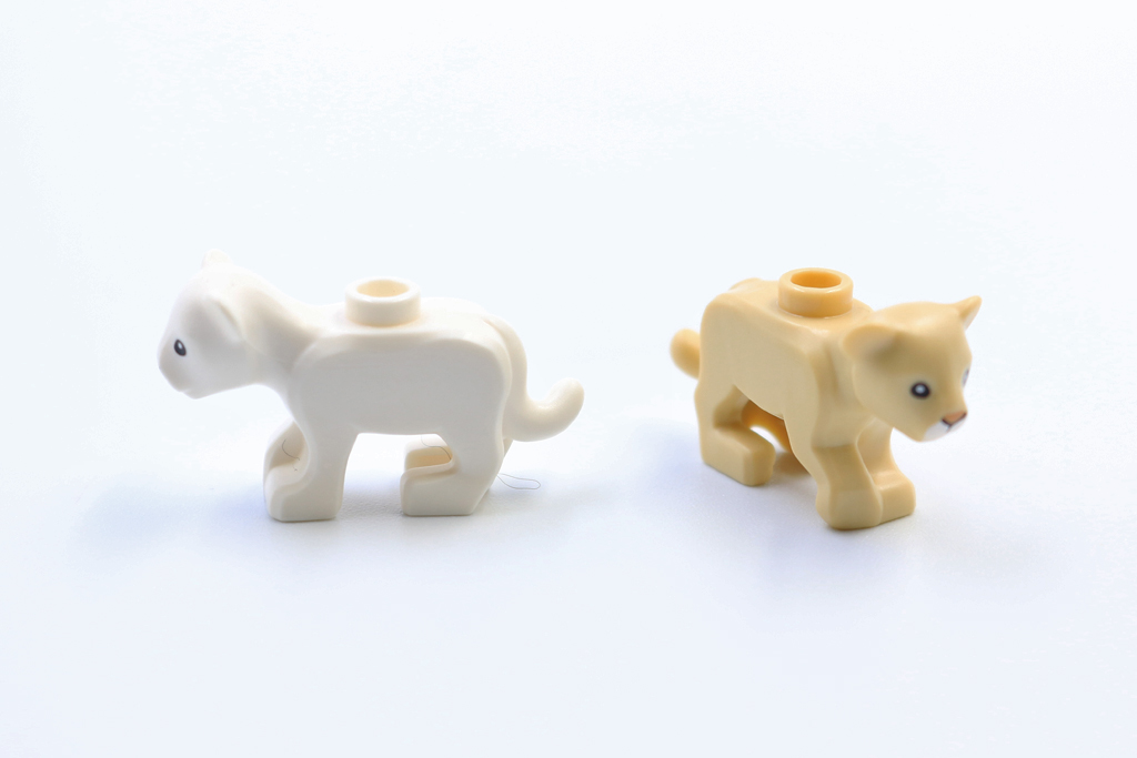 Closer look at LEGO CITY's new-for-2021 animals, including lions ...
