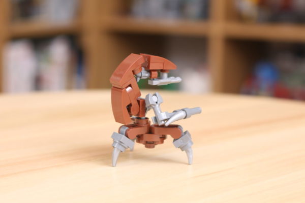How to build a custom LEGO Star Wars Droideka model