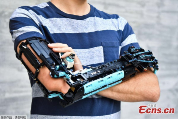 LEGO prosthetic arm gets an update from Spanish student