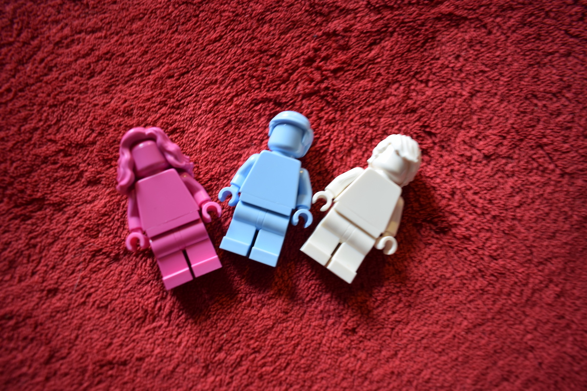 LEGO for Adults 40516 Everyone Is Awesome review and gallery