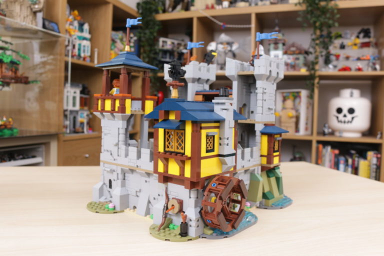 How to improve the LEGO Creator 3-in-1 31120 Medieval Castle