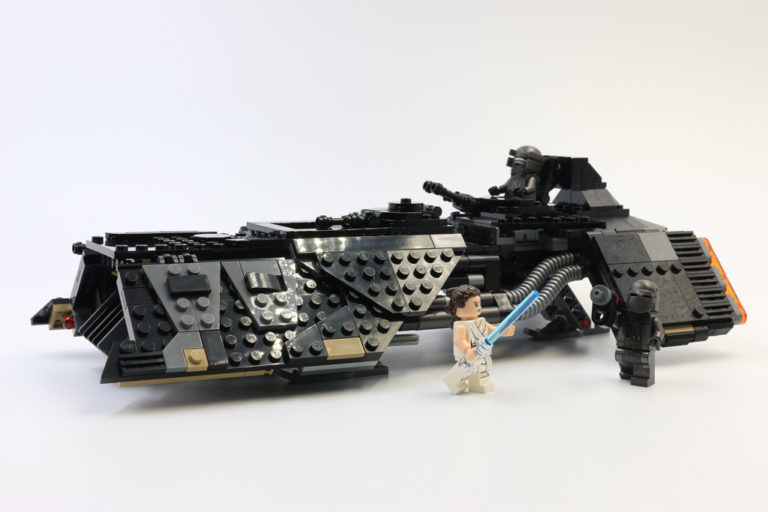 LEGO Star Wars 75284 Knights of Ren Transport Ship review