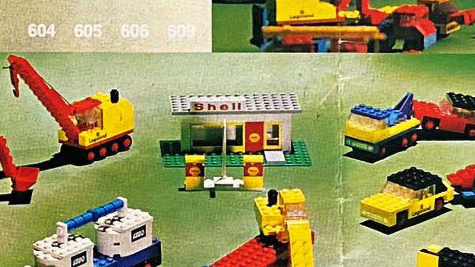 LEGO Ideas Design Manager shares look at retro catalogue