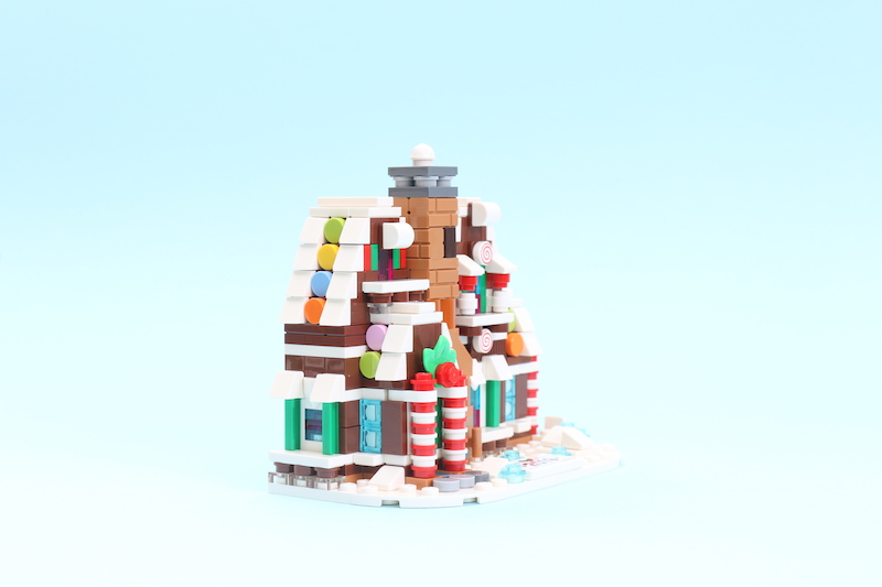 LEGO 40337 Gingerbread House review